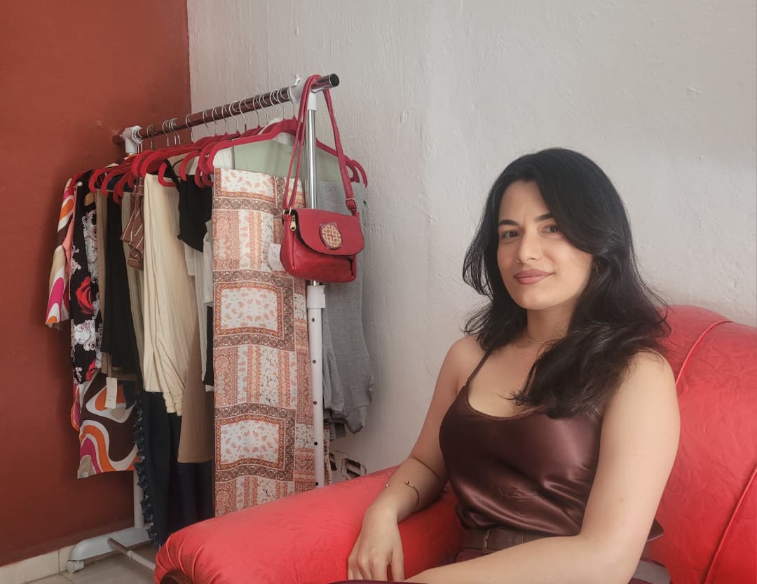 Andra: la joven que convierte el buen vestir en una armadura de poder ...